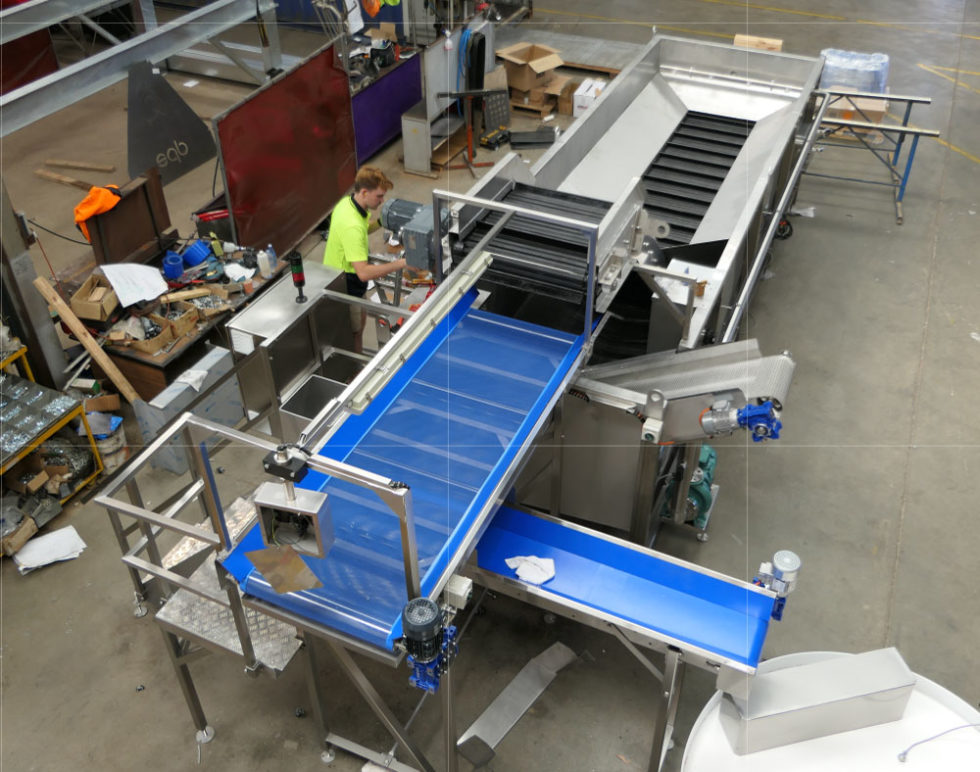 Completion of full stainless steel wet feed hopper - edp Australia